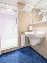 Travelodge | London Central Aldgate East hotel - London Central Aldgate ...