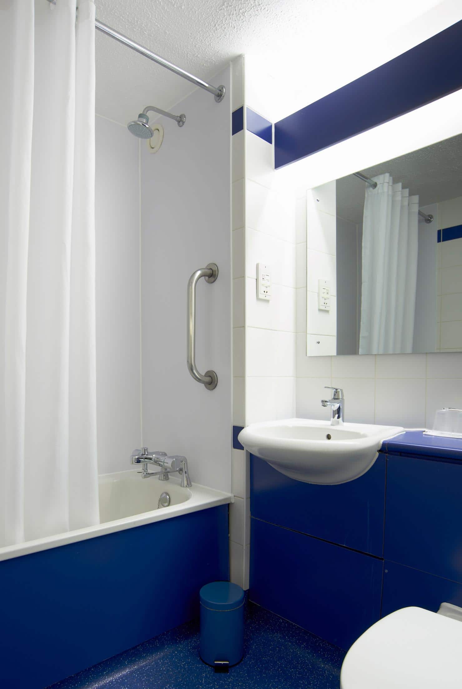 Barrow in Furness hotel | Travelodge